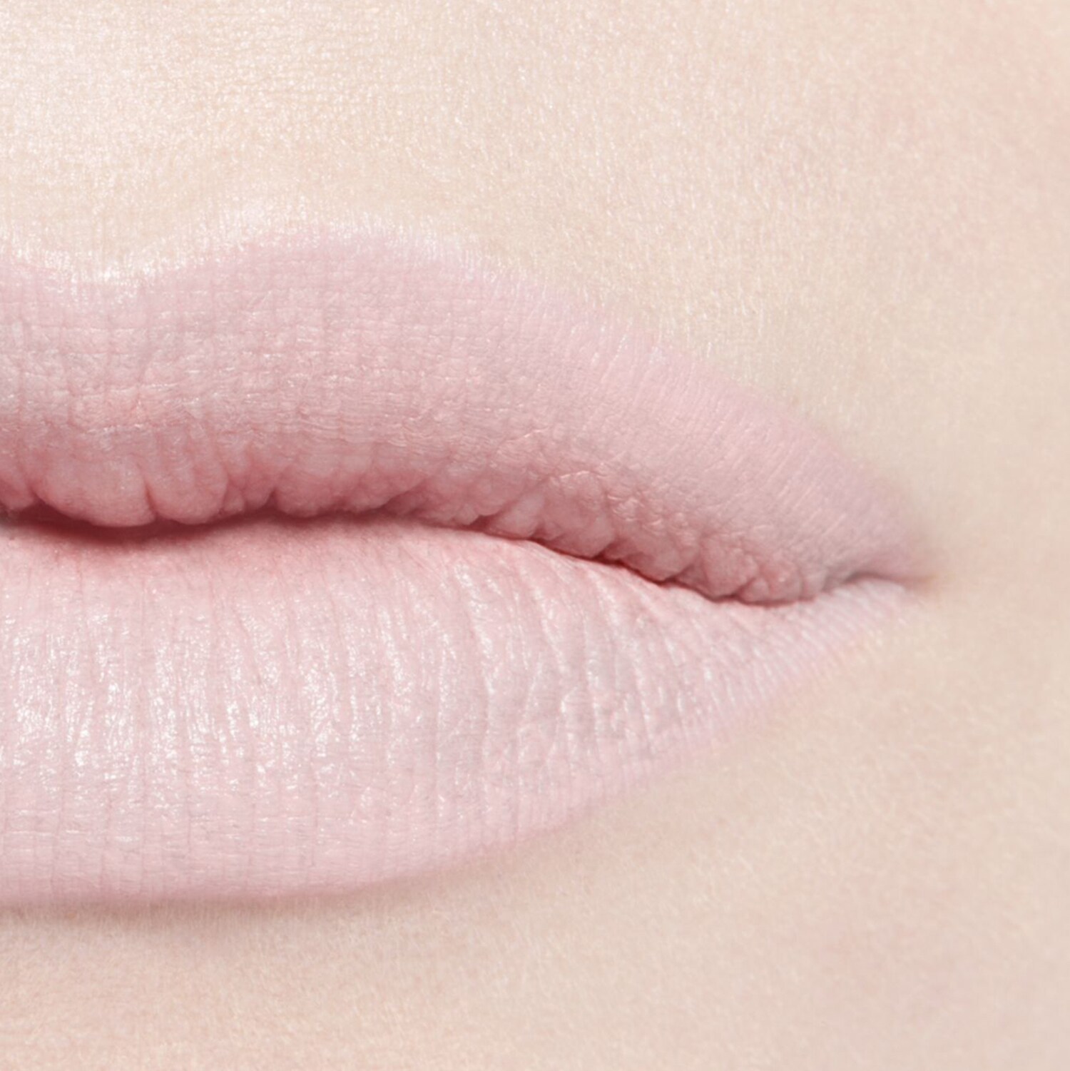 LE CRAYON LÈVRES - Uzun Ömürlü Dudak Kalemi CHANEL ≡ SEPHORA