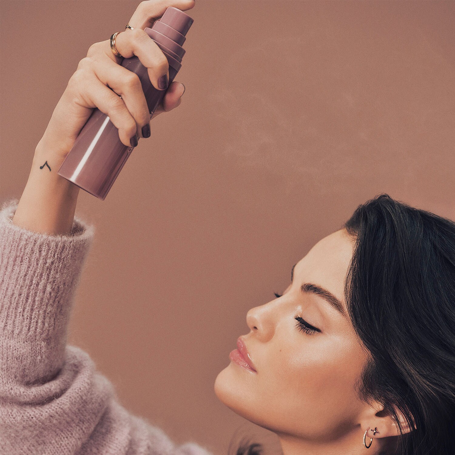 Find Comfort Body & Hair Mist - Vücut ve Saç Spreyi RARE BEAUTY ≡ SEPHORA