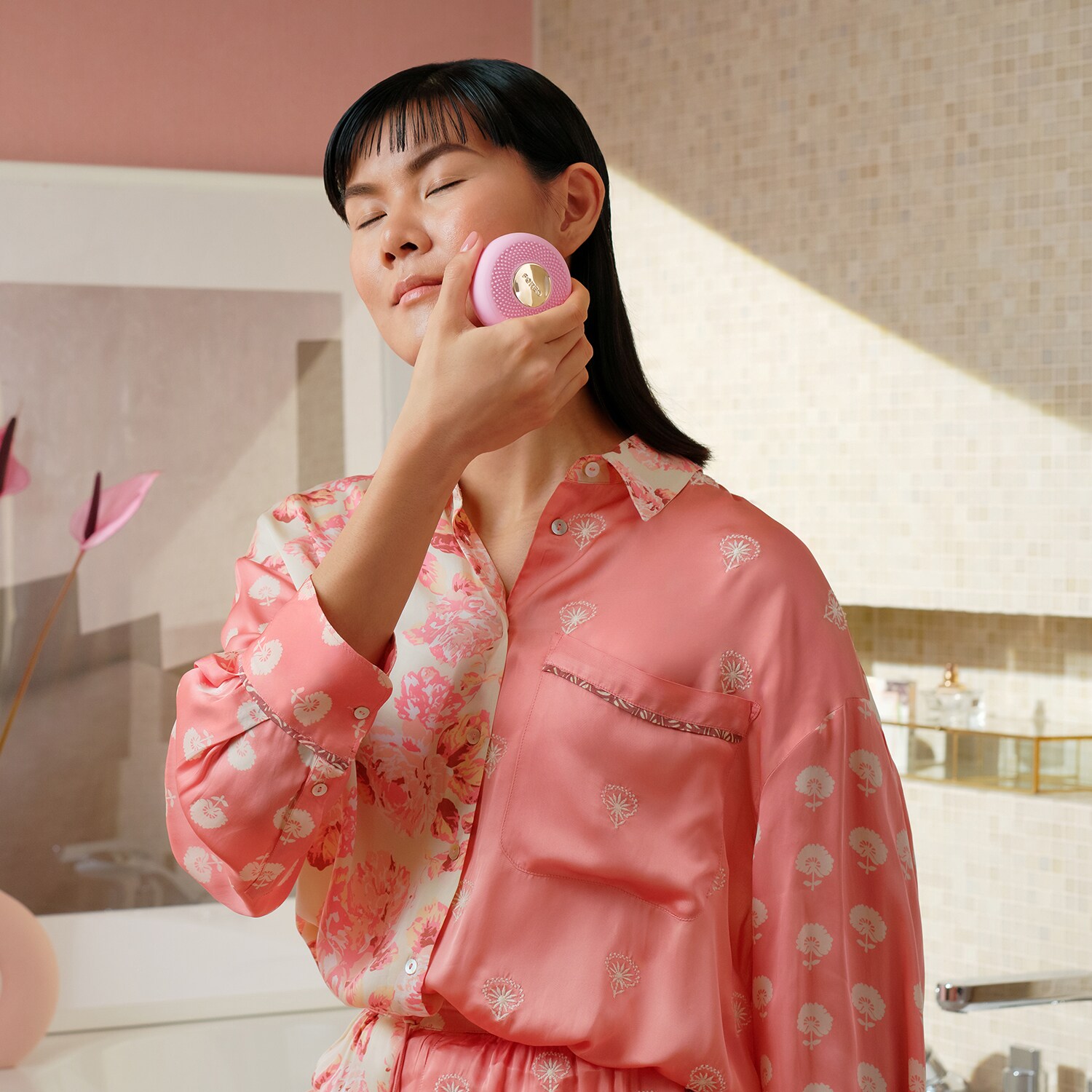 UFO™ Mini 2 - APP-Bağlantılı Maske FOREO ≡ SEPHORA