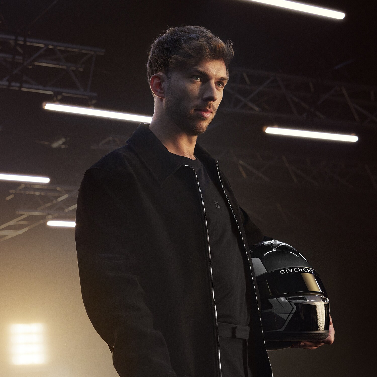 Gentleman Society - Eau de Parfum Ambree GIVENCHY ≡ SEPHORA