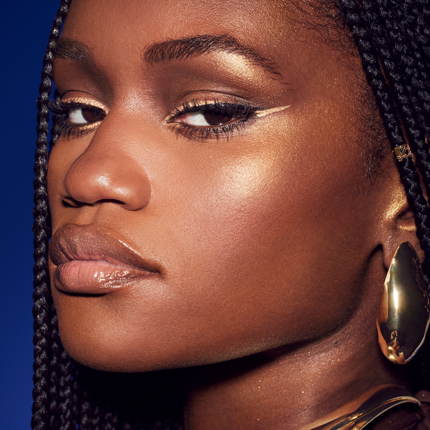 Arcane x Diamond Bomb All-Over Diamond Veil - Cilt aydınlatıcı FENTY ...