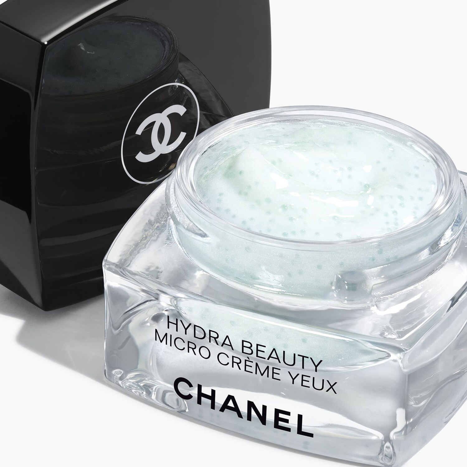 HYDRA BEAUTY - Aydınlatıcı Nemlendirici Göz Krem CHANEL ≡ SEPHORA